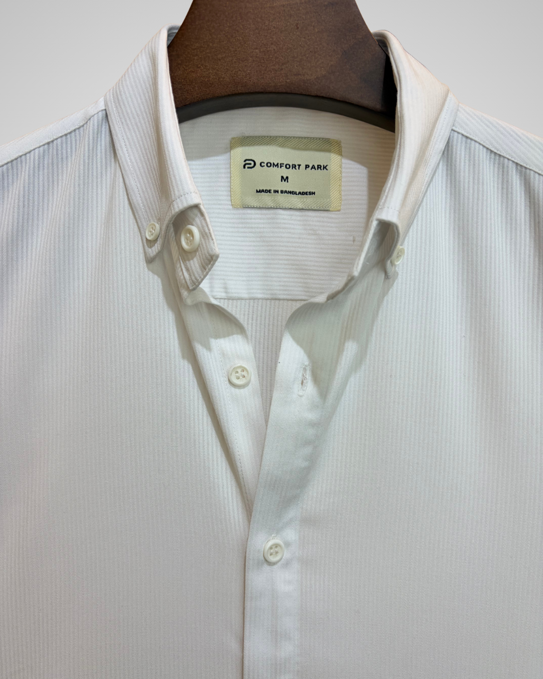 Off-white shirt with subtle texture – Comfort Park